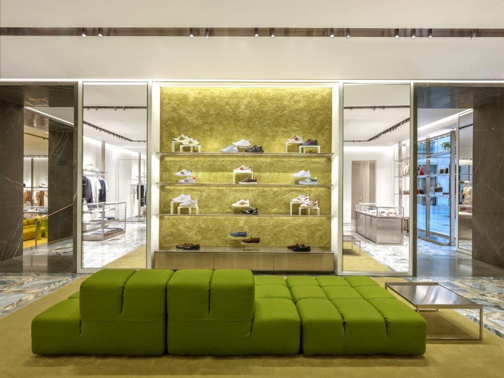 What’s Happening – Multrees Walk